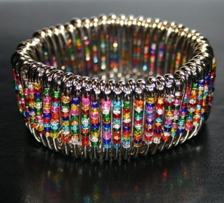 Beautiful Elegant beaded pin bracelets – Art & Craft Ideas
