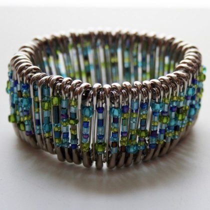 Beautiful Elegant beaded pin bracelets – Art & Craft Ideas