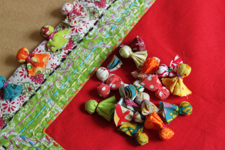 How to decorate saree from fabric pompom – Art & Craft Ideas