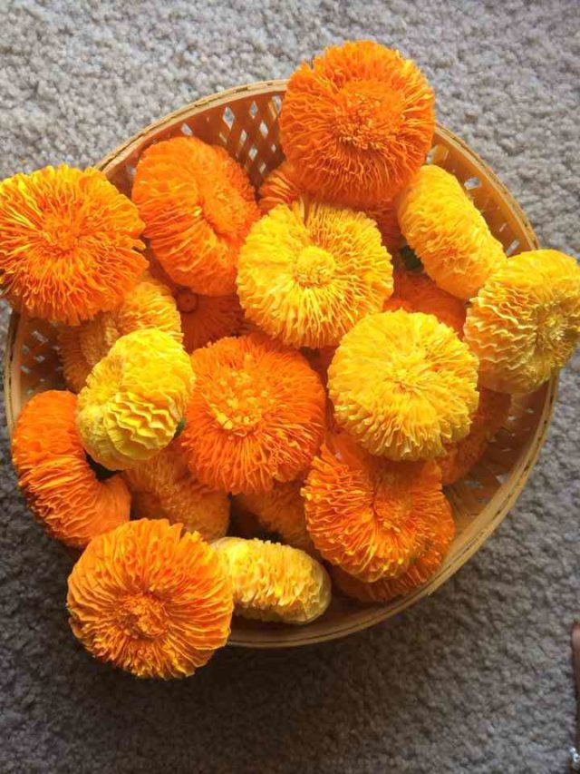 How to make marigold flower with crepe paper – Art & Craft Ideas