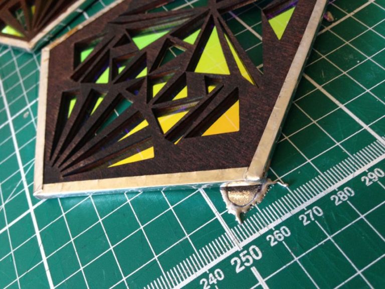 DIY Five Pointed Rainbow Prism Lamp – Art & Craft Ideas